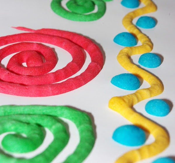 Cómo hacer pintura de relieve casera | Pequeocio.com
