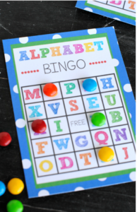 Manualidades infantiles para aprender las letras - Pequeocio