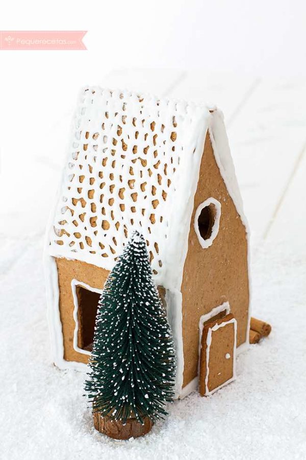 Casita de jengibre paso a paso. Casita de jengibre fácil para Navidad